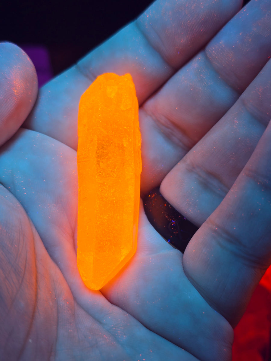 Pink Magic Crystal Shard – Yooperlites